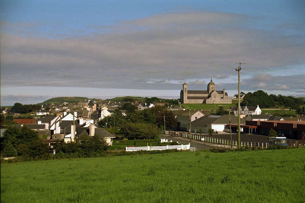 Carndonagh - Very Pretty Town in County Donegal